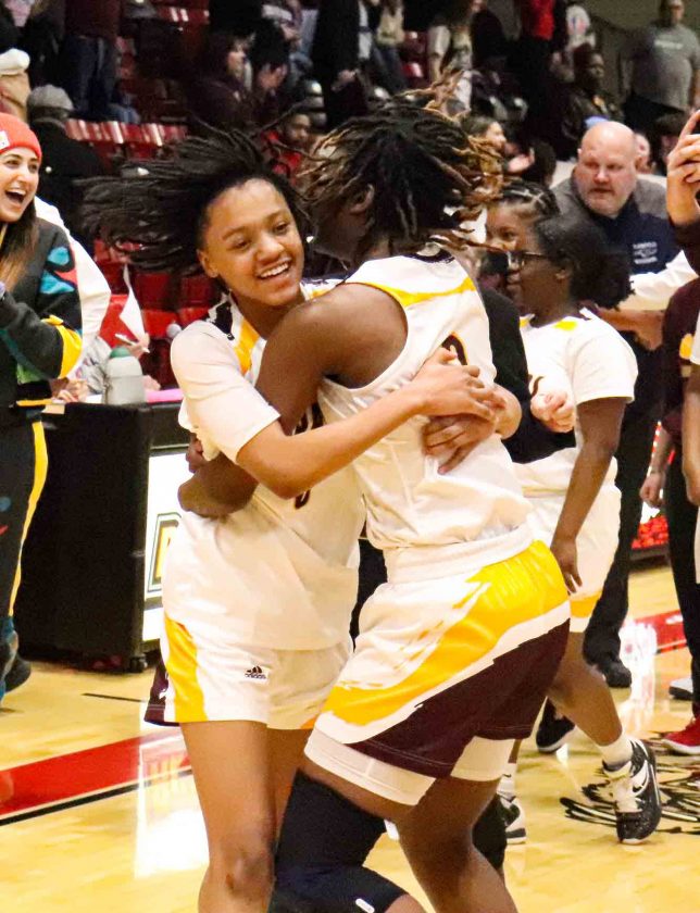 Liberty stifles Brookfield 52-39 to capture first district title | News ...